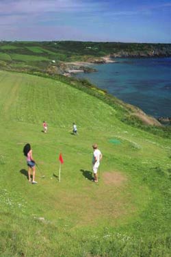 Sea Acres Holiday Park in Kennack Sands - the Lizard Peninsula - self ...